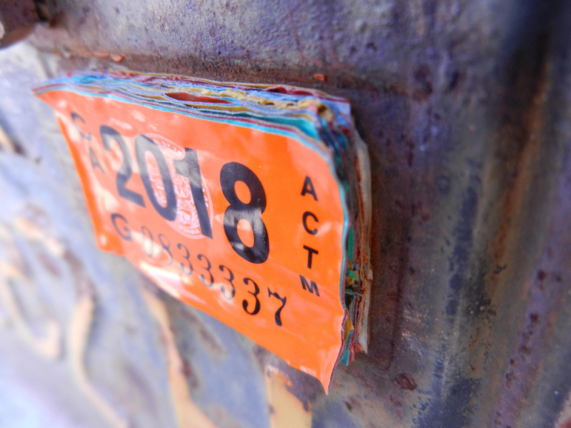 How To Replace A Lost Or Stolen Licence Plate Or Insurance Decal how-to-replace-a-lost-or-stolen-licence-plate-or-insurance-decal